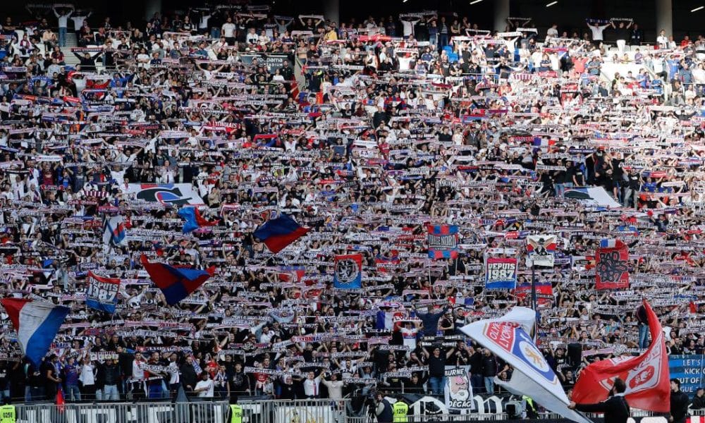 OL : la LFP condamne le club à cause des supporters - But! Football Club
