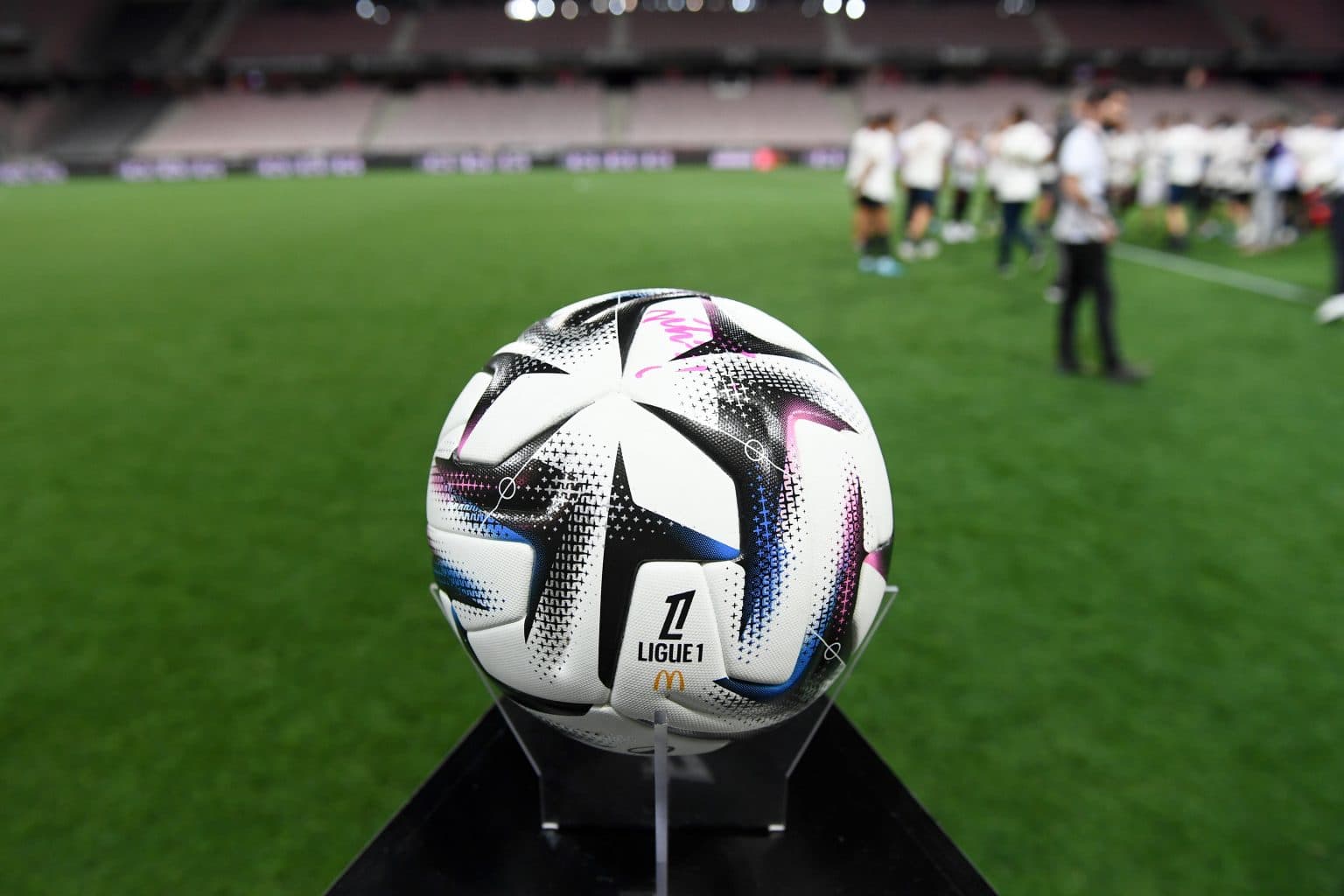 OM, FC Nantes, OGC Nice : un nouvel investisseur sur le point de ...