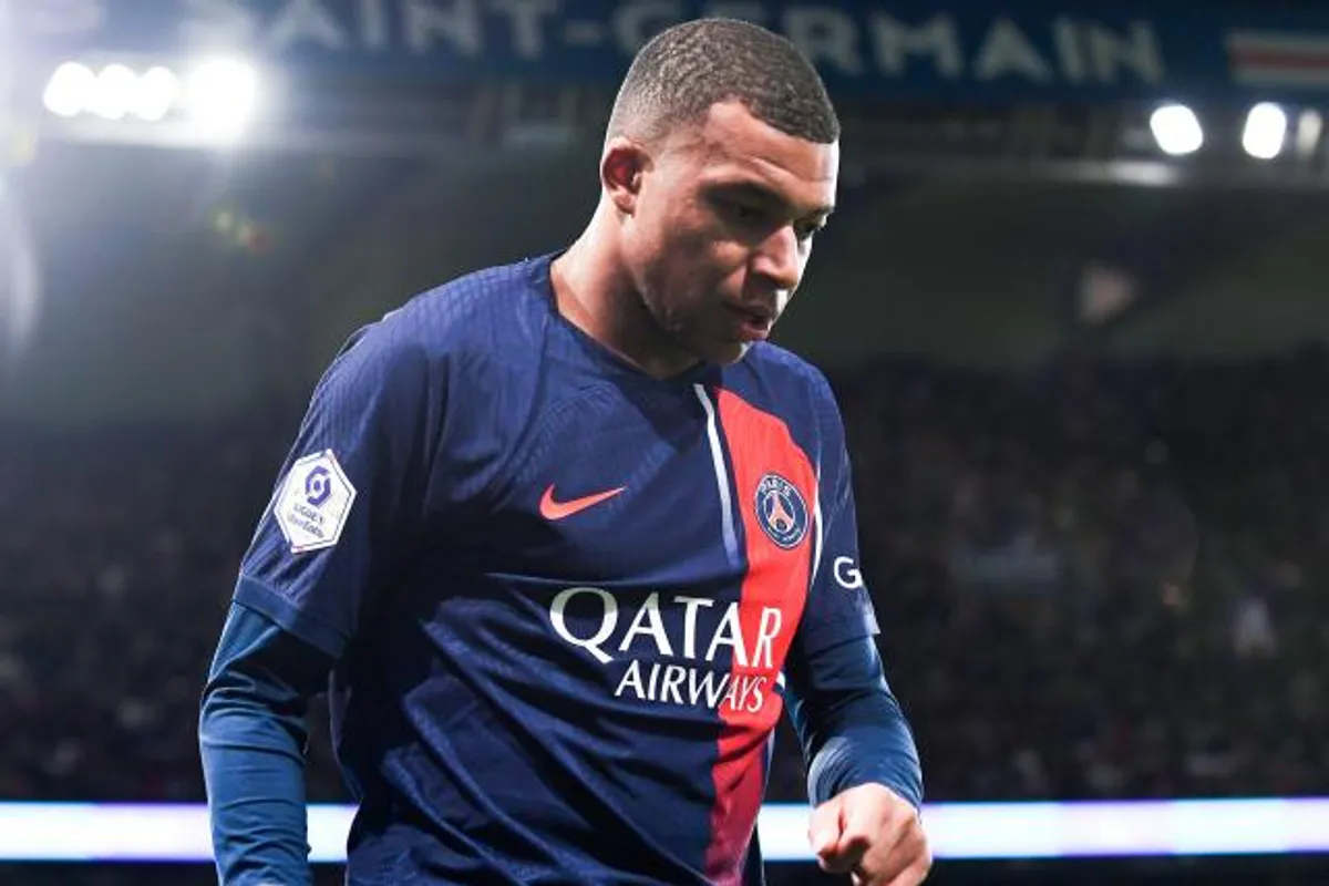 PSG – Mercato : Paris se sert d’une star du Real Madrid pour convaincre Mbappé de prolonger ...