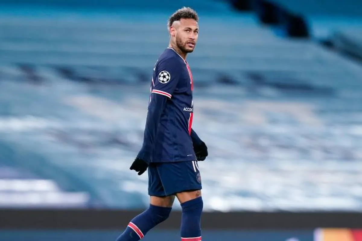 PSG : Neymar a fait son retour et montre déjà les muscles au Real ...