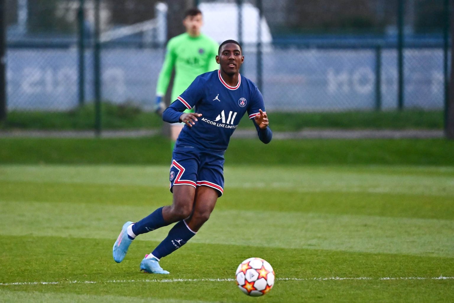 ASSE Mercato : coup de théâtre dans le dossier Ayman Kari (PSG) - But ...