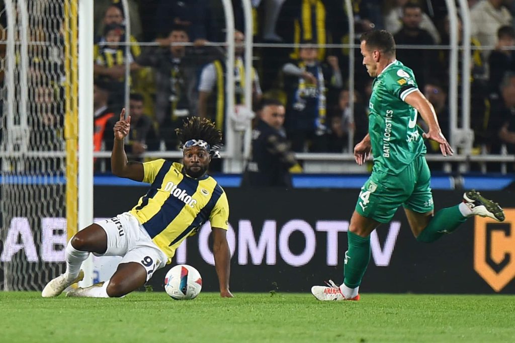 OM Mercato : un ancien ailier de l'ASSE voudrait venir à Marseille ...