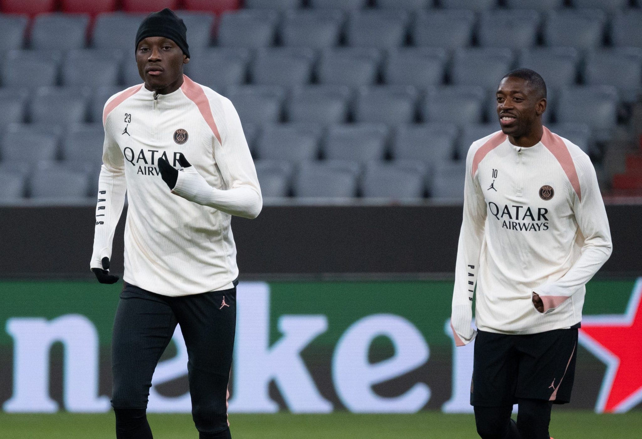 PSG : Kolo Muani une nouvelle fois XXL, Dembélé le félicite à sa manière - But! Football Club