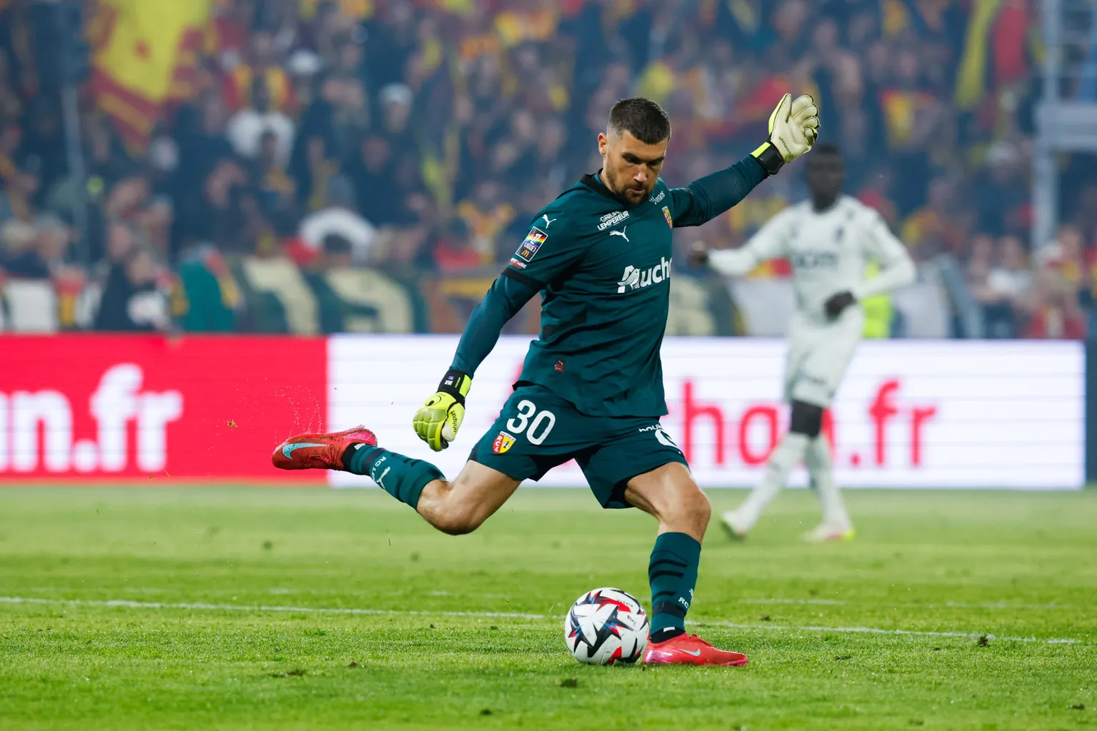 RC Lens : le message d'adieu très amer de Mathew Ryan - But! Football Club