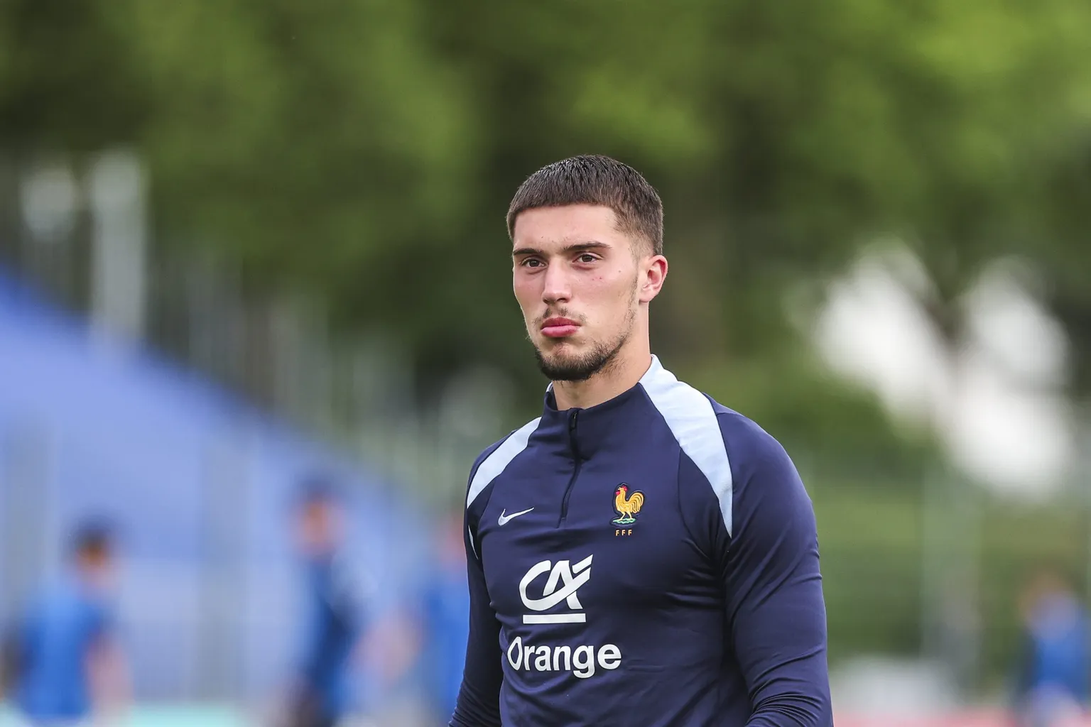 RC Lens Mercato : Lens annonce l'arrivée de Robin Risser façon Simpson ...