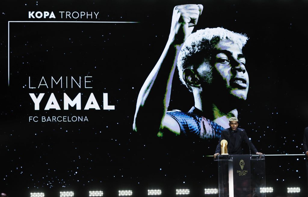 FC Barcelone Mercato : Yamal et son agent ont rencontré Deco, le PSG ...