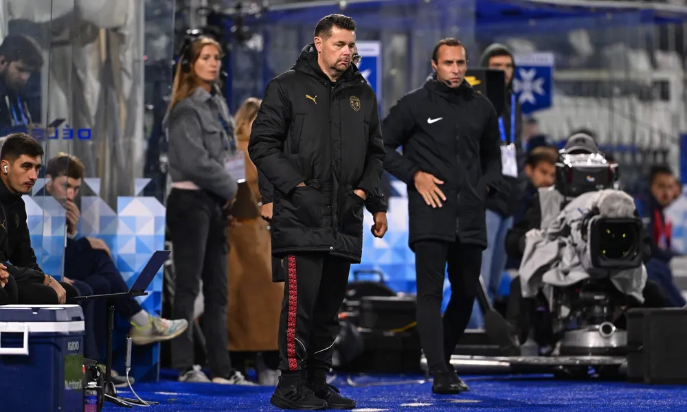 RC Lens : Sage sait déjà qui sera le héros du match face au Paris FC ...