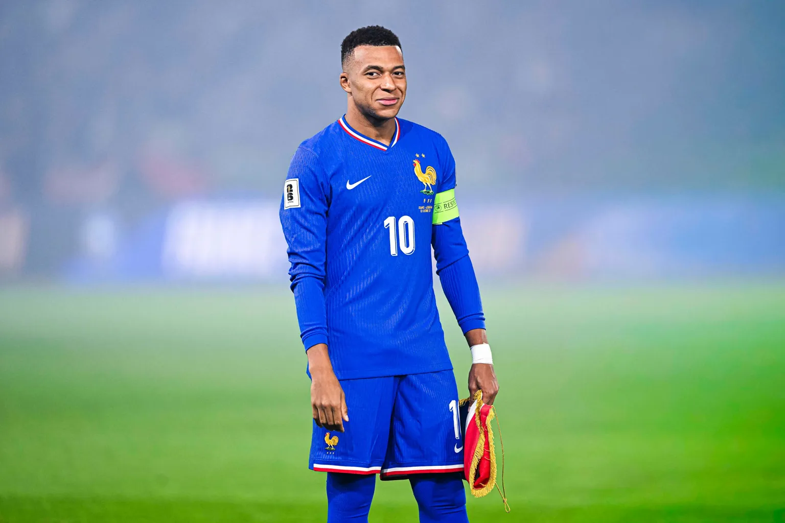 Real Madrid : blessé avec l'équipe de France, Mbappé va s'offrir un ...