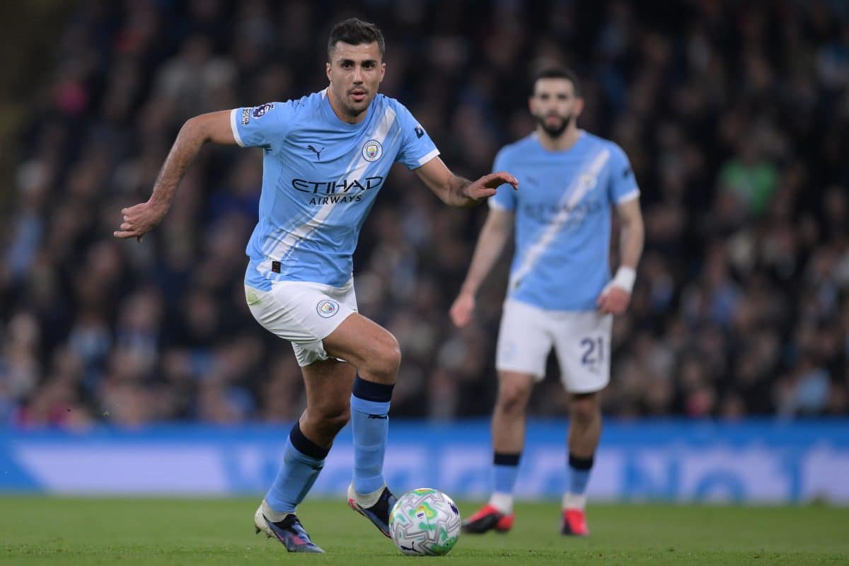 Mercato : le Real Madrid prêt à tout pour Rodri, le FC Barcelone craque ...