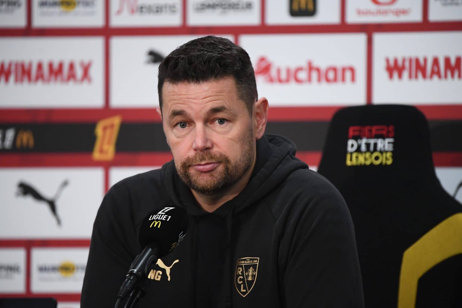 RC Lens : Sage annonce un transfert imminent et deux coups durs face au ...